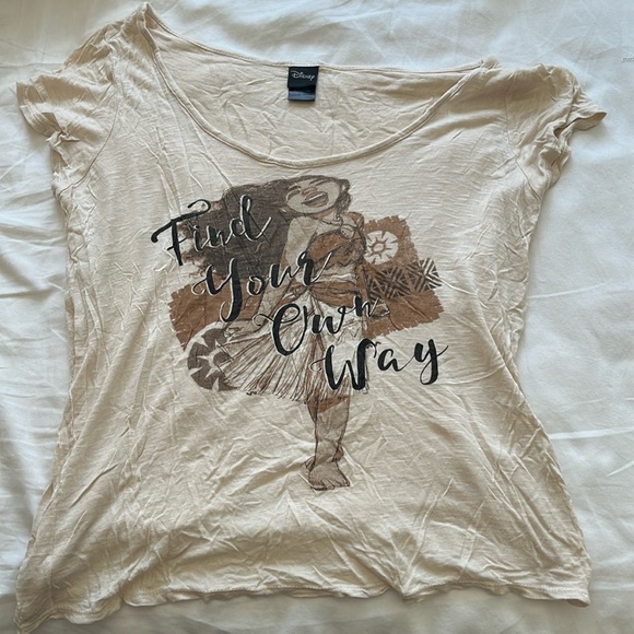 Disney | Tops | Disney Moana Top | Poshmark